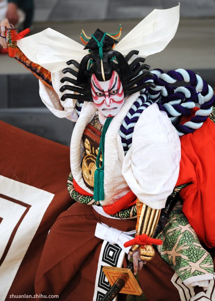 Kabuki, el teatro tradicional japonés. Cómo verlo | Japón Secreto ⛩️